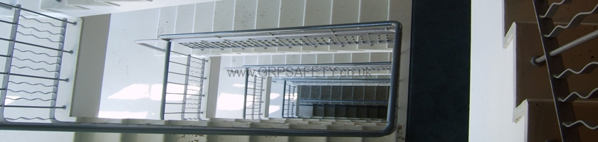 GRP Tactile Paving Tiles | Non Slip Fibreglass Flooring Tiles | GRP Safety